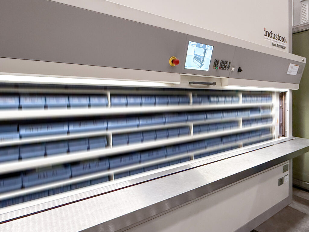 Storage and Efficiency Enhancements at Komatsu, with Industore: - Industore